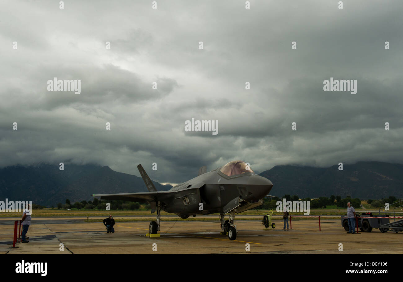 F-35A Lightning II Joint Strike Fighter ever to land at Hill Air Force ...