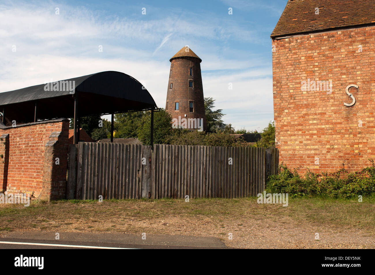 Thurlaston windmill, Warwickshire, England, UK Stock Photo - Alamy
