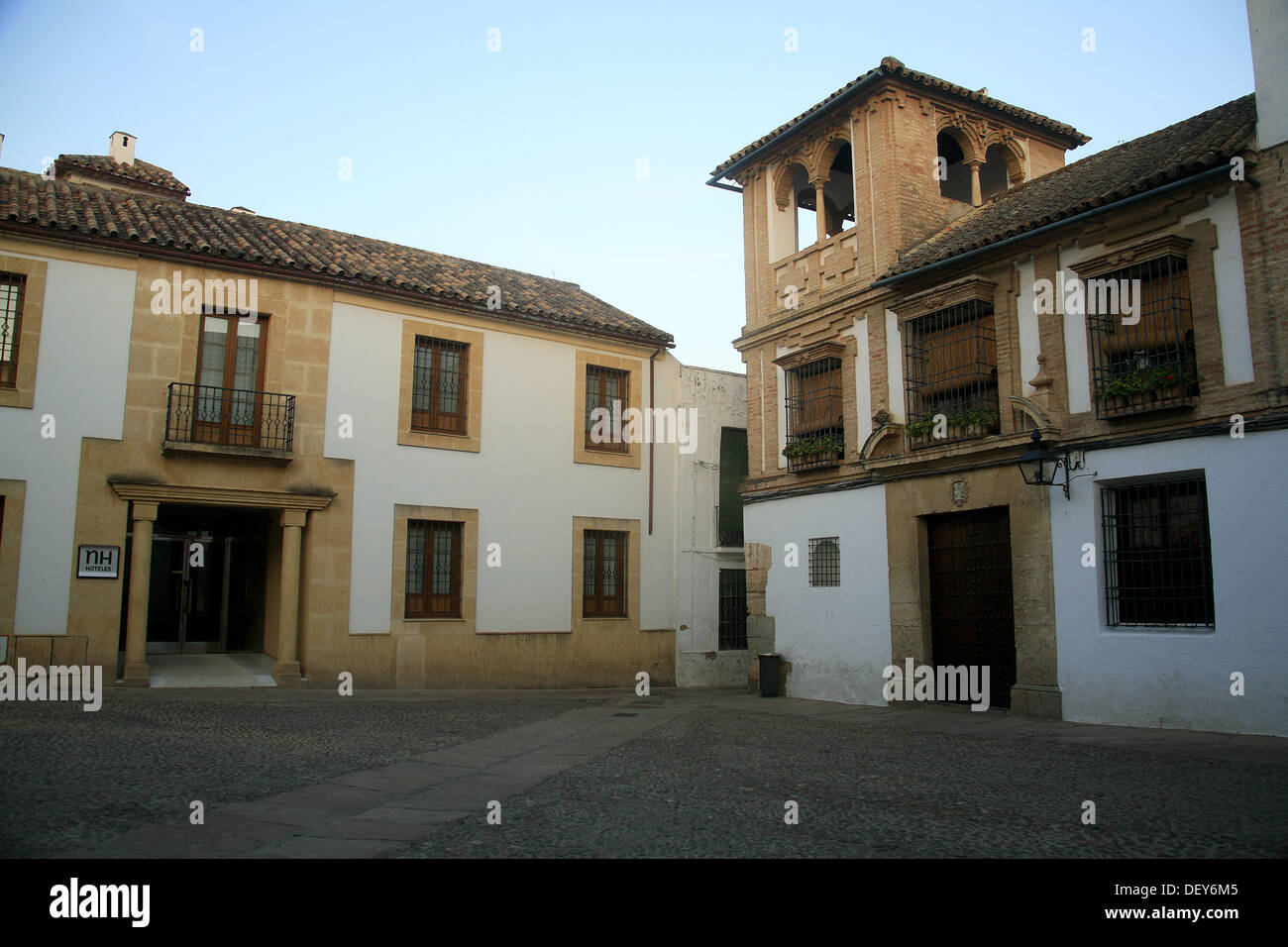 Plaza maimonides hi-res stock photography and images - Alamy