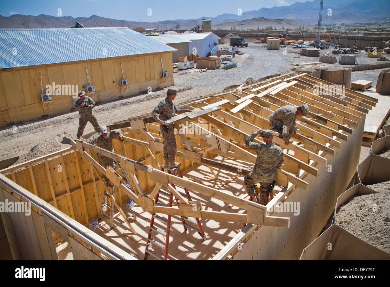 Army living quarters hi-res stock photography and images - Alamy