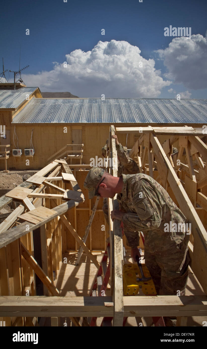 PAKTYA PROVINCE, Afghanistan – U.S. Army Spc. Stephen Burris, a Soldier ...