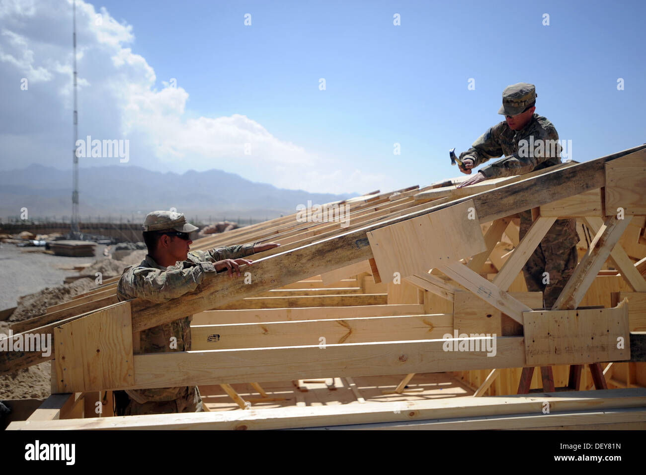 Afghanistan u s army soldiers with the 149th vertical construction ...