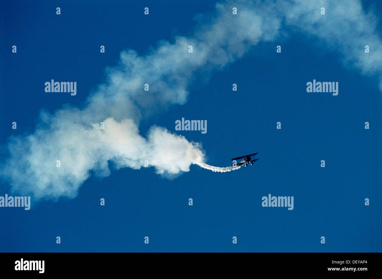 Swoop swoop plane hi-res stock photography and images - Alamy
