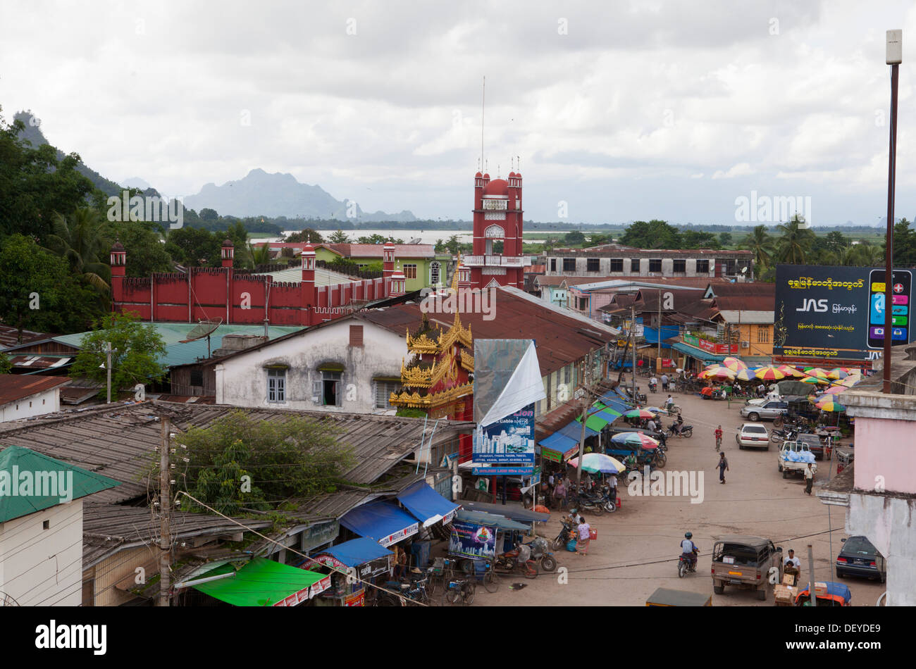 Traffic drive in downtown Hpa-An, Burma Stock Photo - Alamy