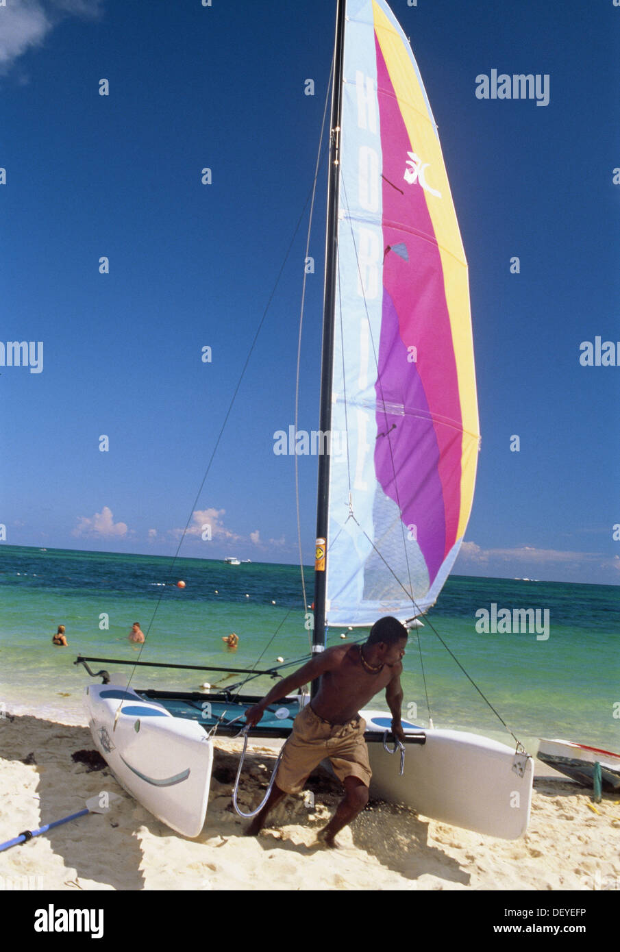 Lucayan beach hi-res stock photography and images - Alamy