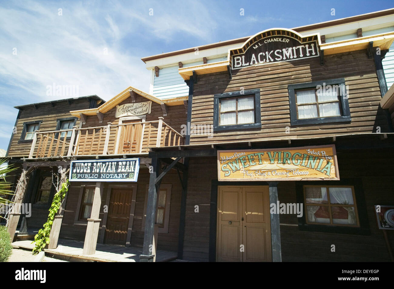 Hollywood outdoor movie set hi-res stock photography and images - Alamy