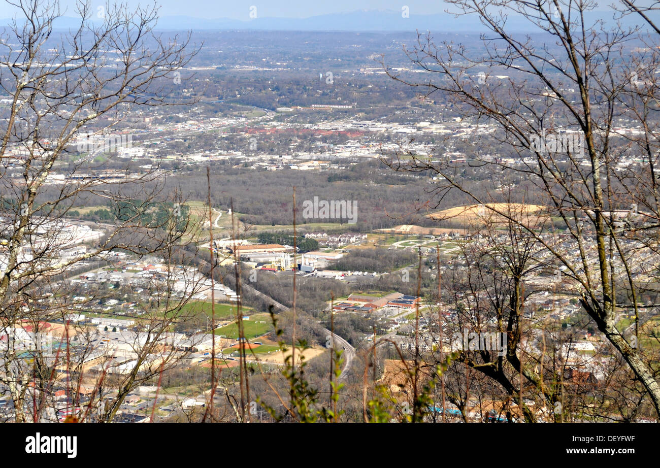 City below hi-res stock photography and images - Alamy