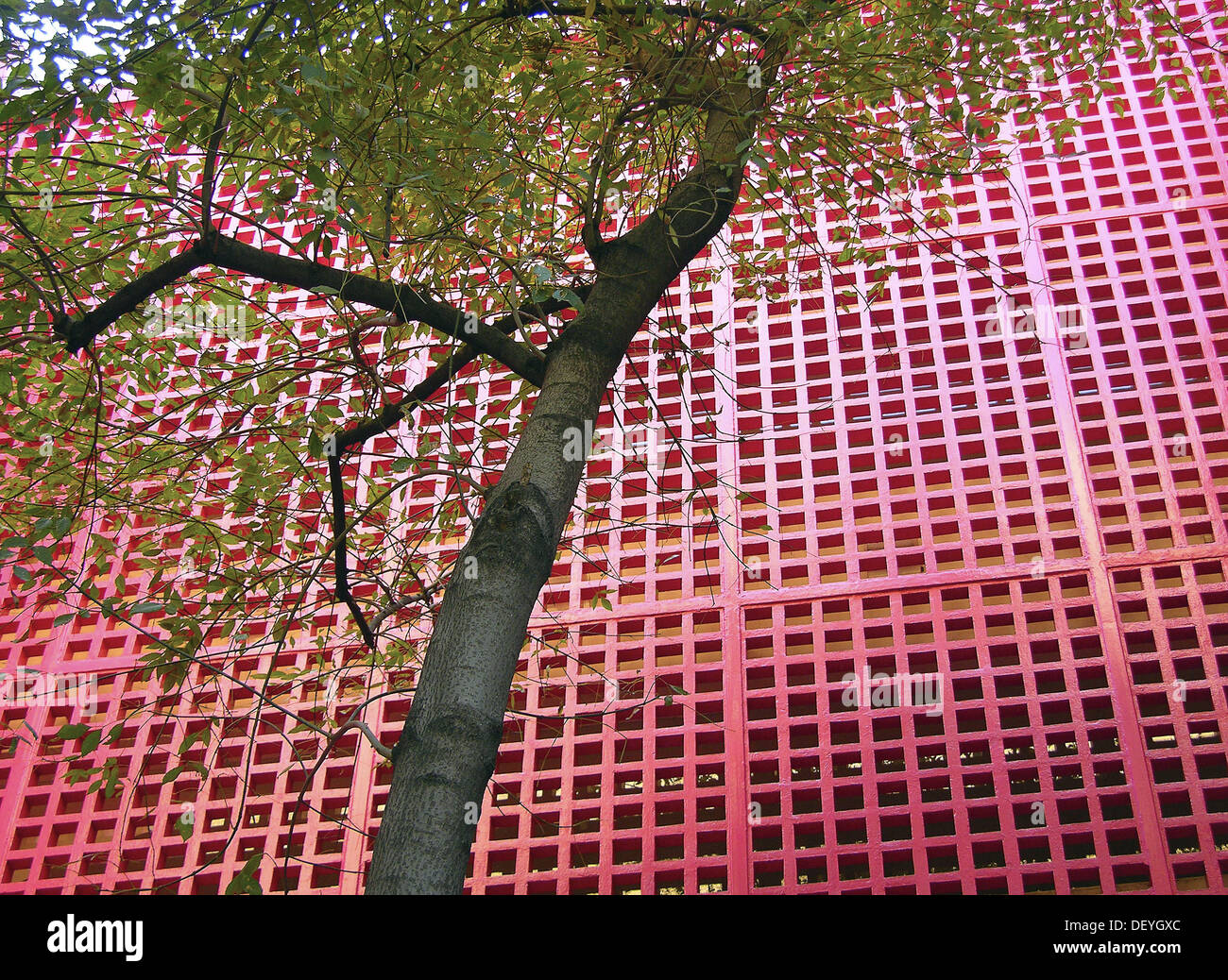 Legorreta architect hi-res stock photography and images - Alamy