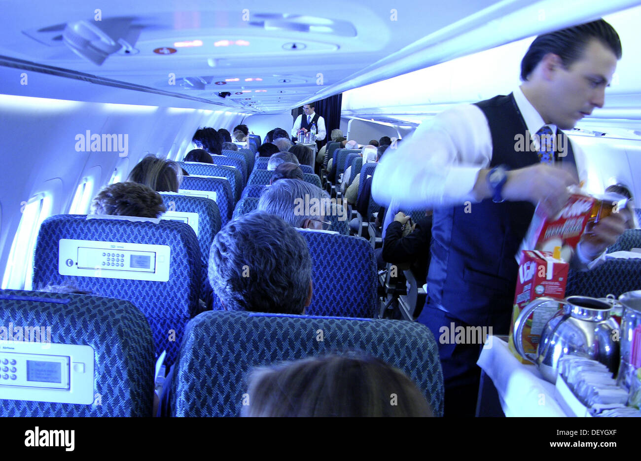 Steward airplane hi-res stock photography and images - Alamy