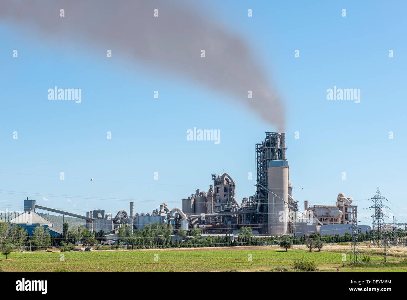 Factory smoke and trees hi-res stock photography and images - Alamy