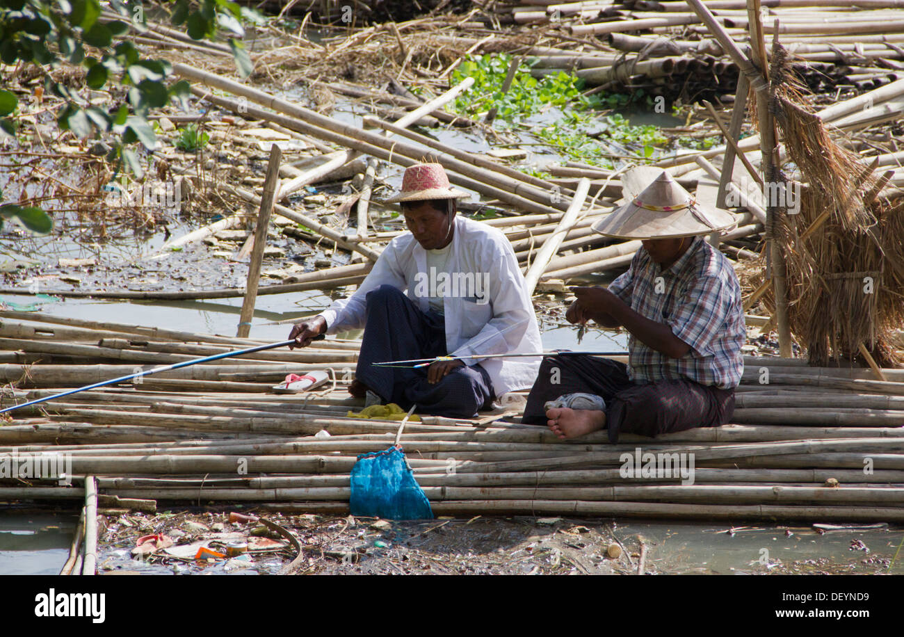 Men fish on the Ayeyarwady River in Mandalay, Burma Stock Photo - Alamy