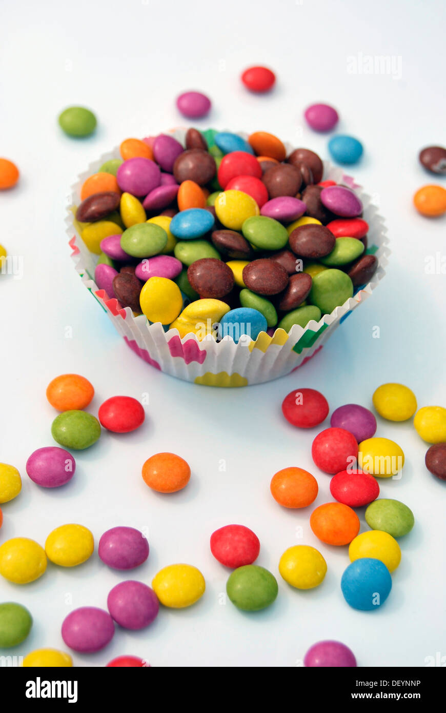 Smarties hi-res stock photography and images - Alamy