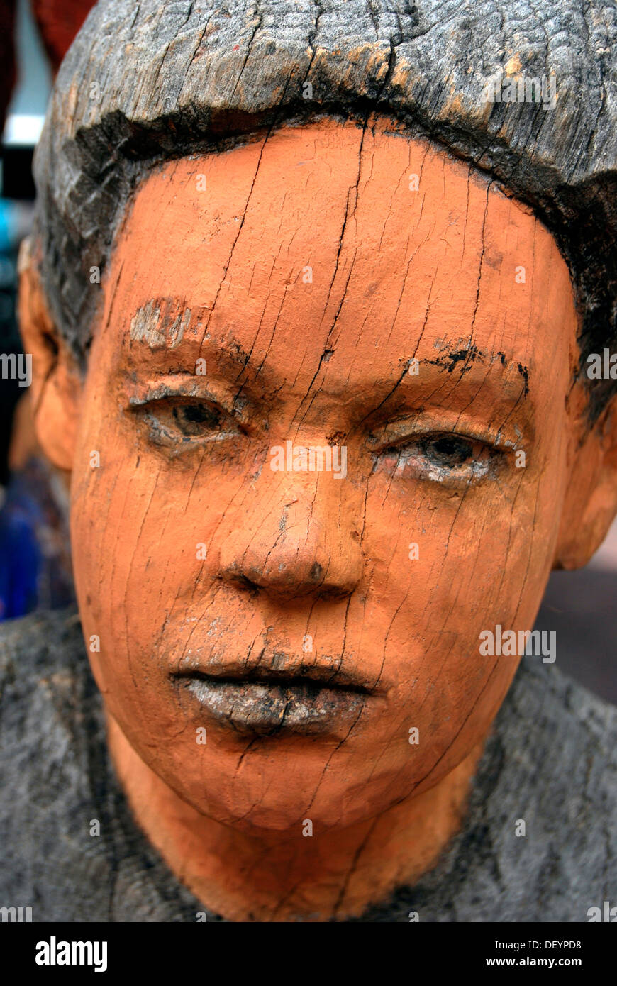 Boy, wooden sculpture, artist Peter Nettesheim Stock Photo - Alamy