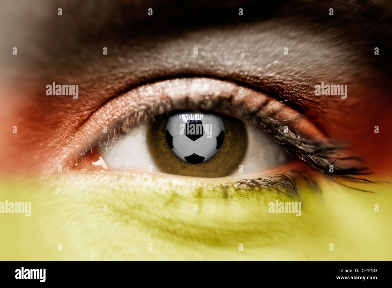 Woman's eye with the reflection of a soccer ball, women's soccer Stock ...