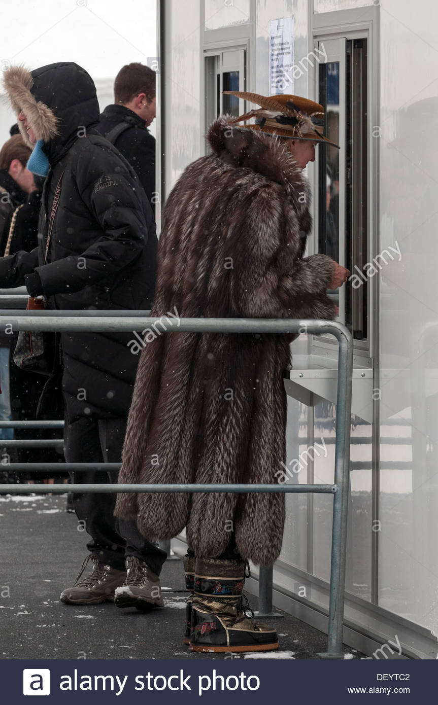 Placing Bets High Resolution Stock Photography and Images - Alamy