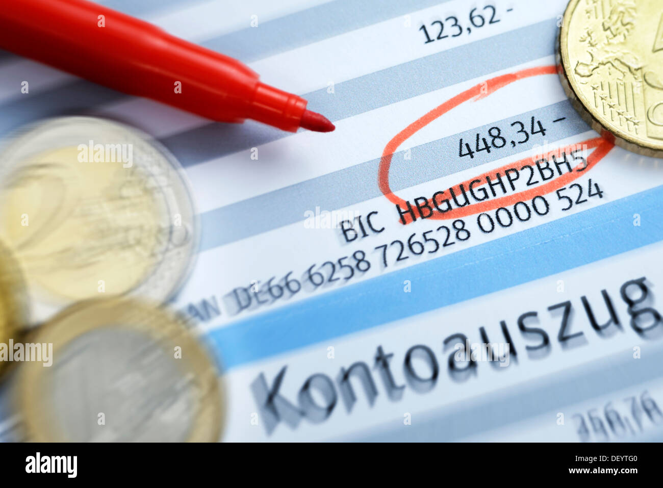 Negative account balance hi-res stock photography and images - Alamy