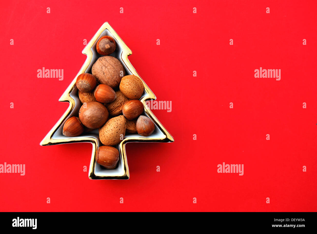 Y shaped tree hi-res stock photography and images - Alamy