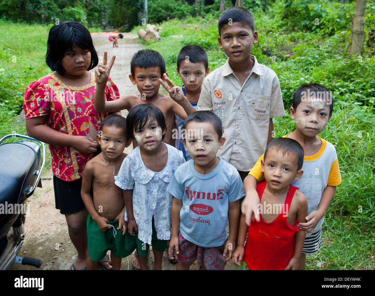 A viliage children in Moke Ta Ma, Burma Stock Photo - Alamy