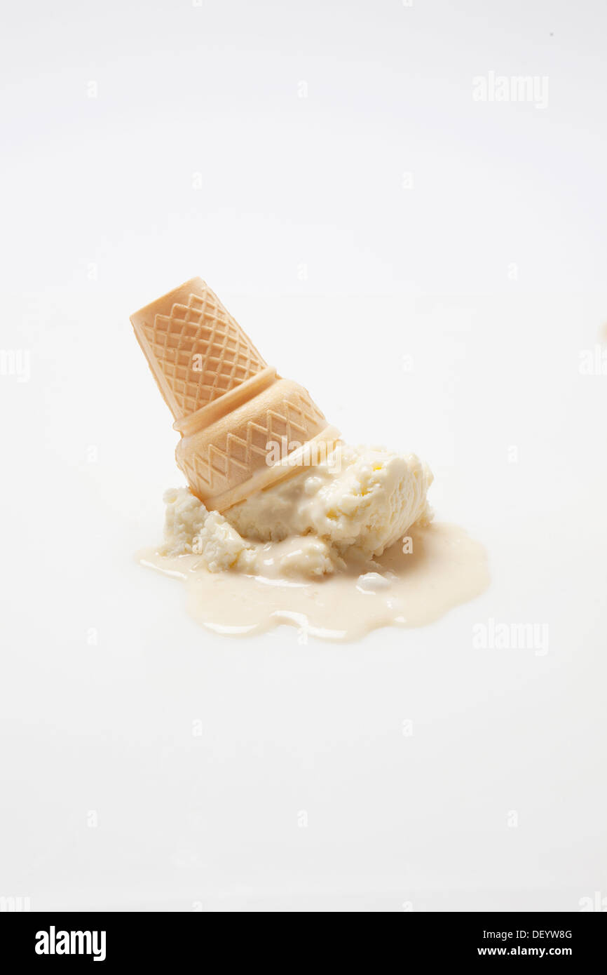 Inverted cone hi-res stock photography and images - Alamy