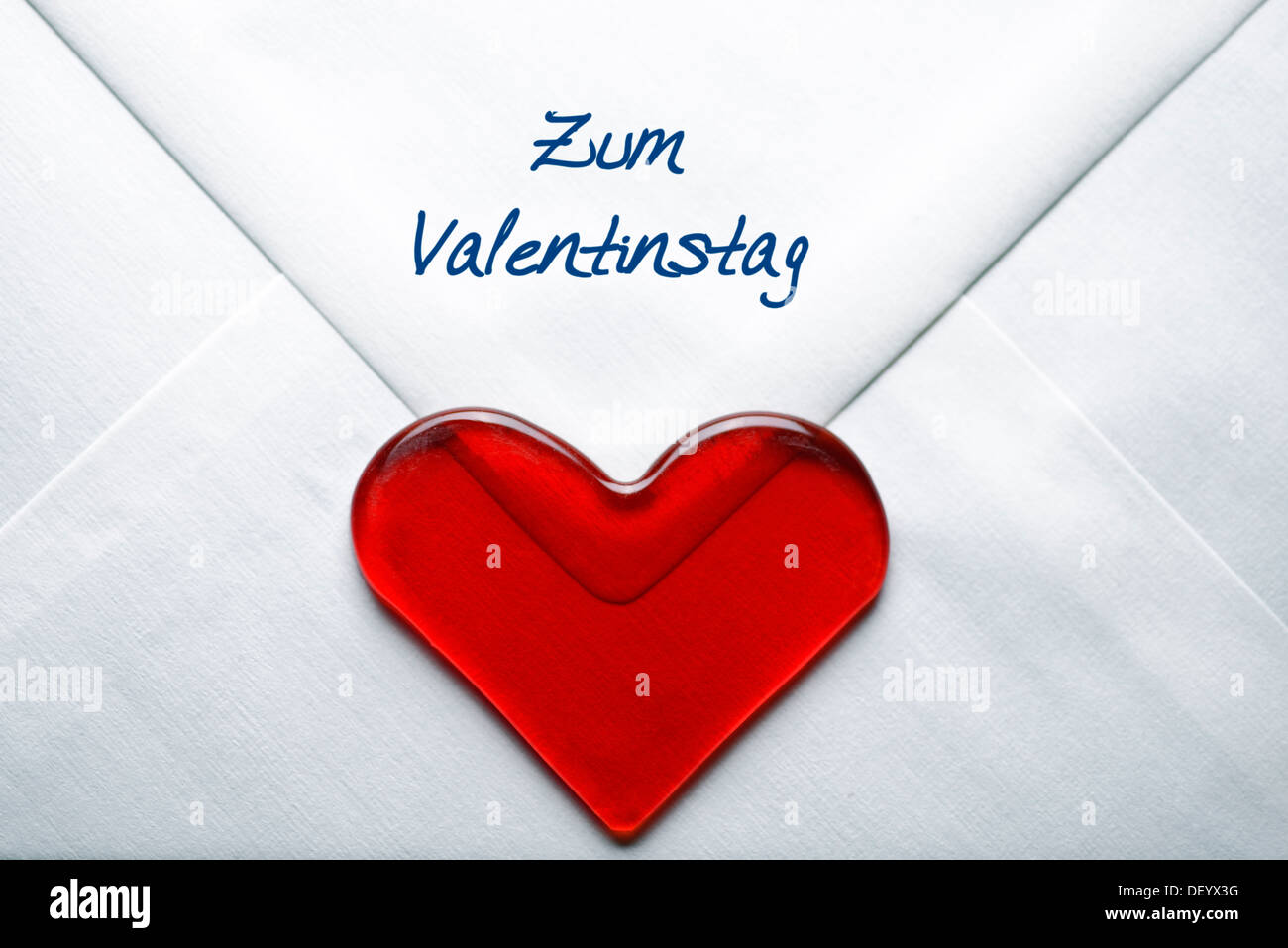 Valentine's letter with a heart and the message "Zum Valentinstag ...