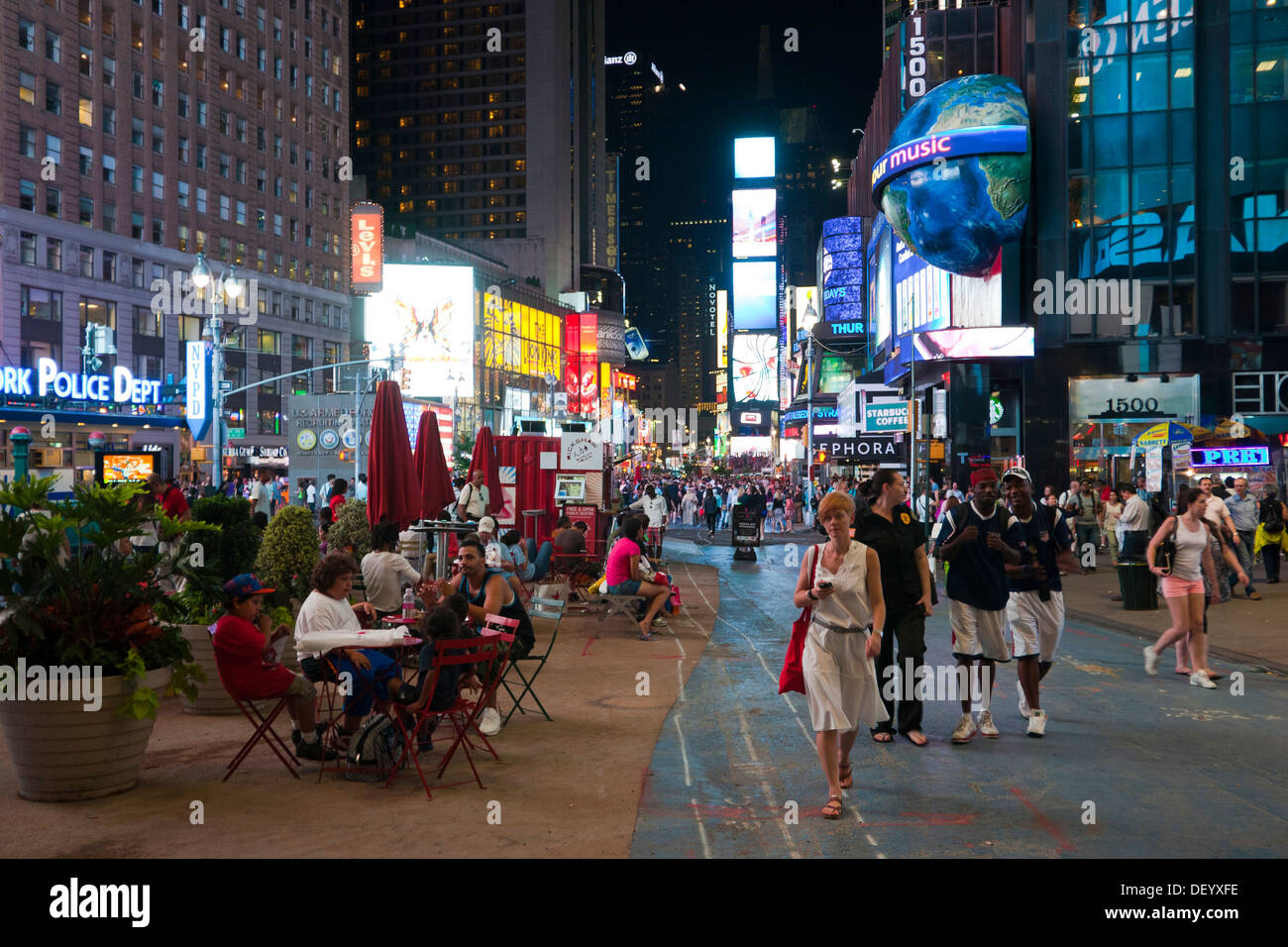 Times Square, Midtown, Theater District, Manhattan, New York City, USA ...