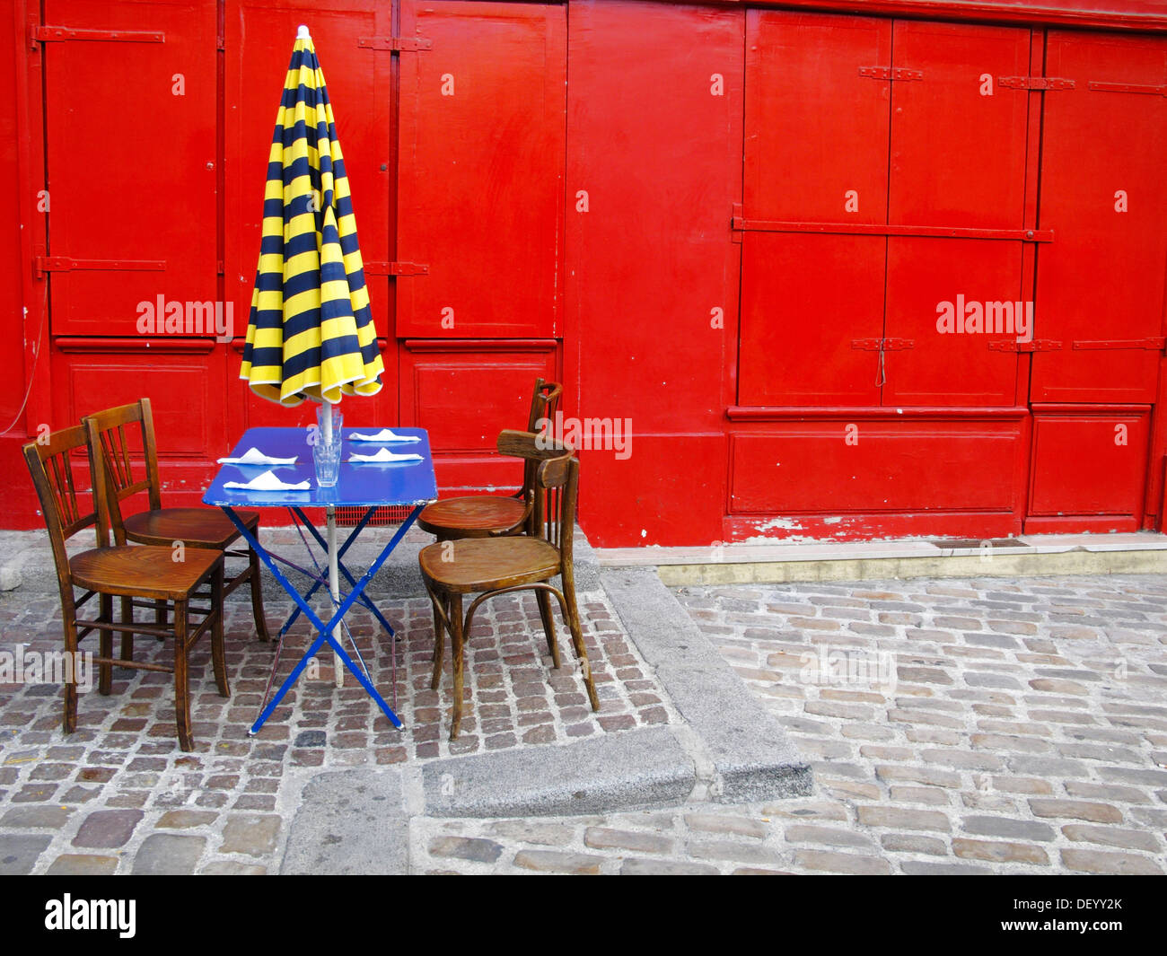 Marais paris france hi-res stock photography and images - Alamy