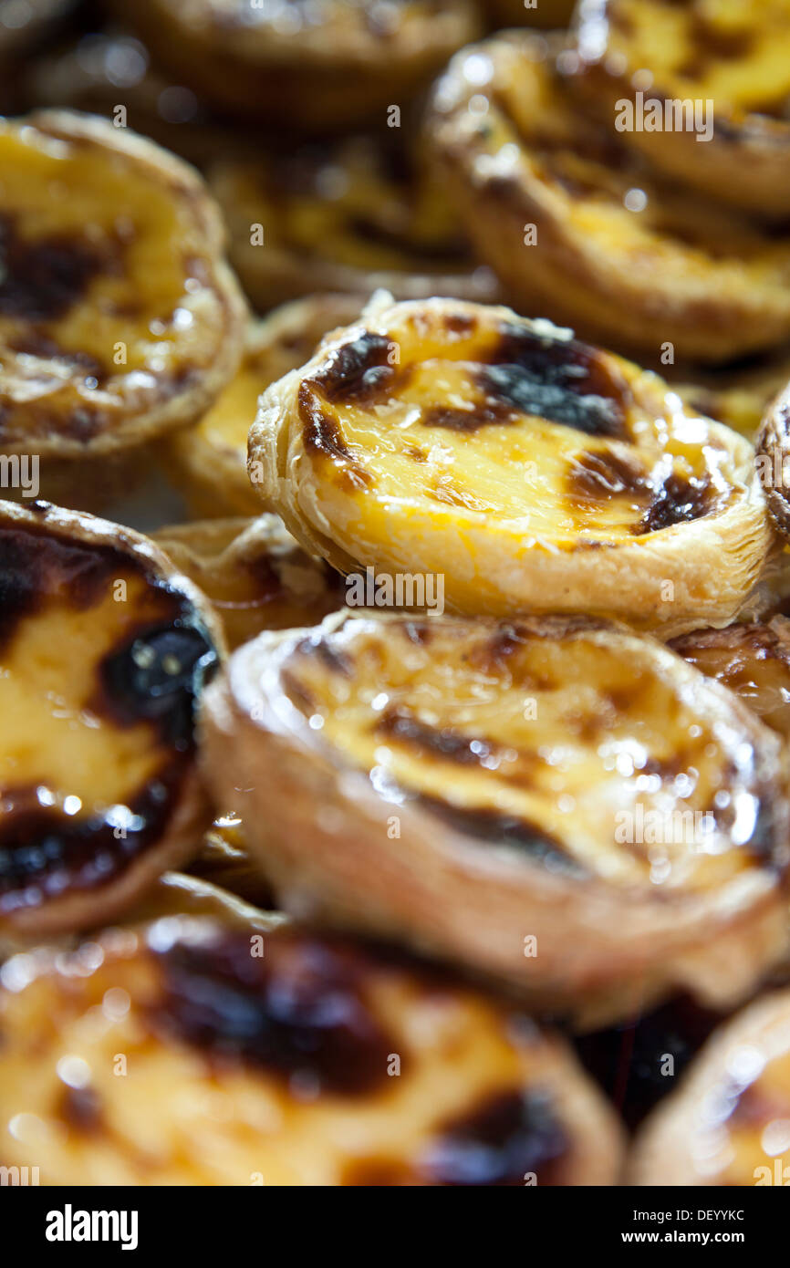 Custard tart belem hi-res stock photography and images - Alamy