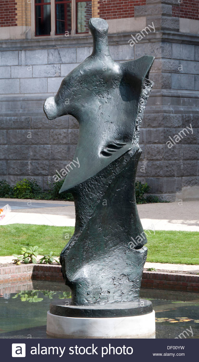 Henry Spencer Moore Stock Photos & Henry Spencer Moore Stock Images - Alamy