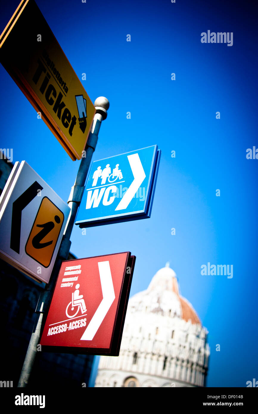 Touristical signs hi-res stock photography and images - Alamy