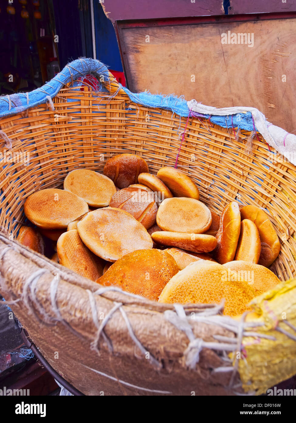 Harsha bread hi-res stock photography and images - Alamy