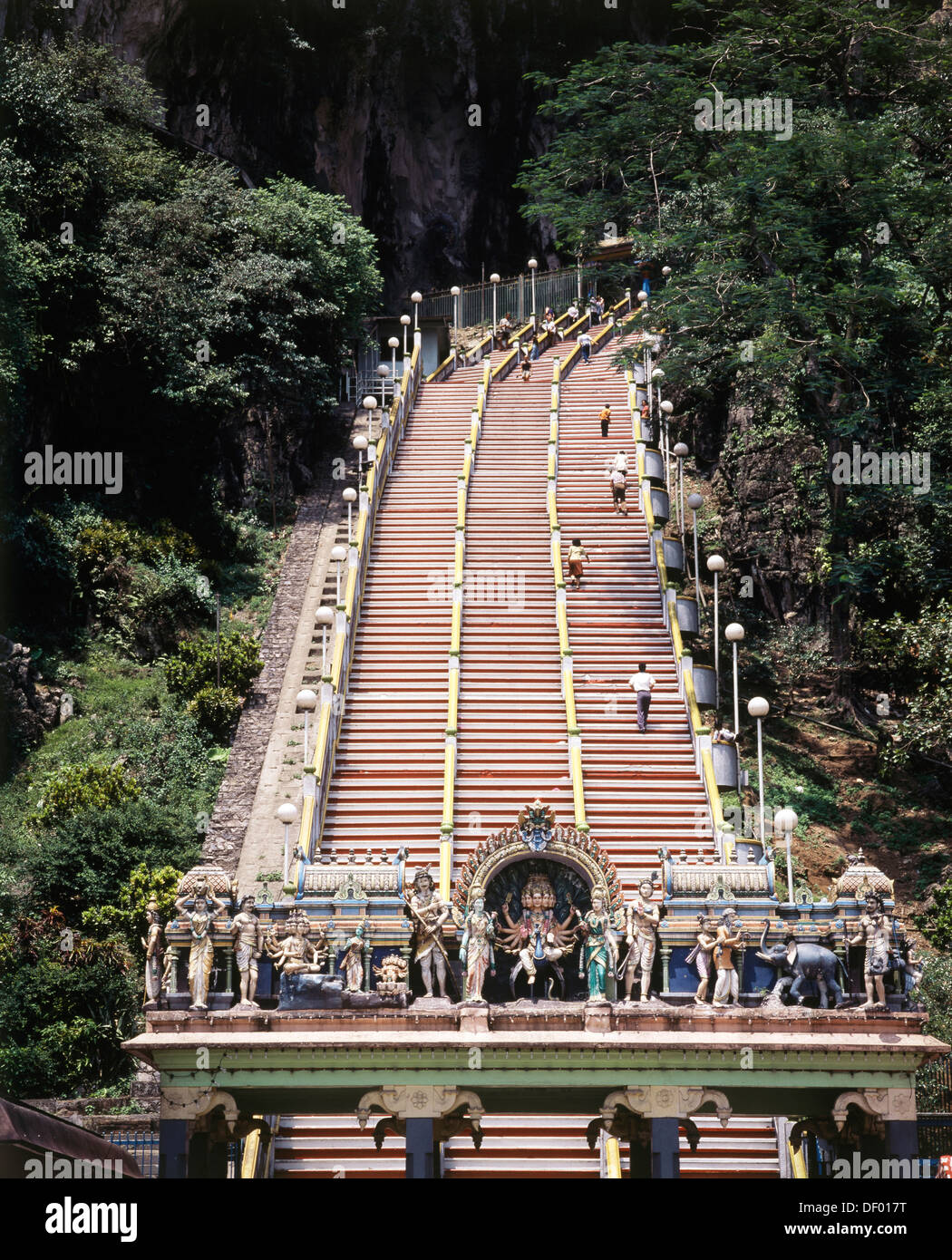 Gombak district hi-res stock photography and images - Alamy