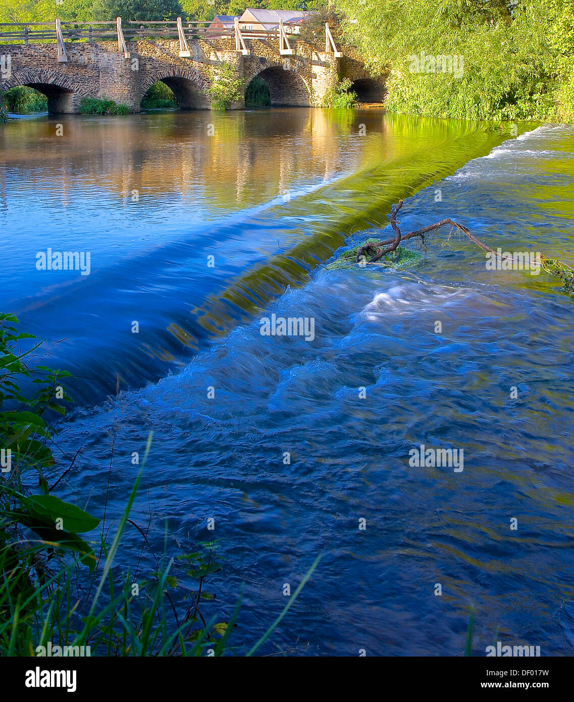 river and bridge Stock Photo - Alamy