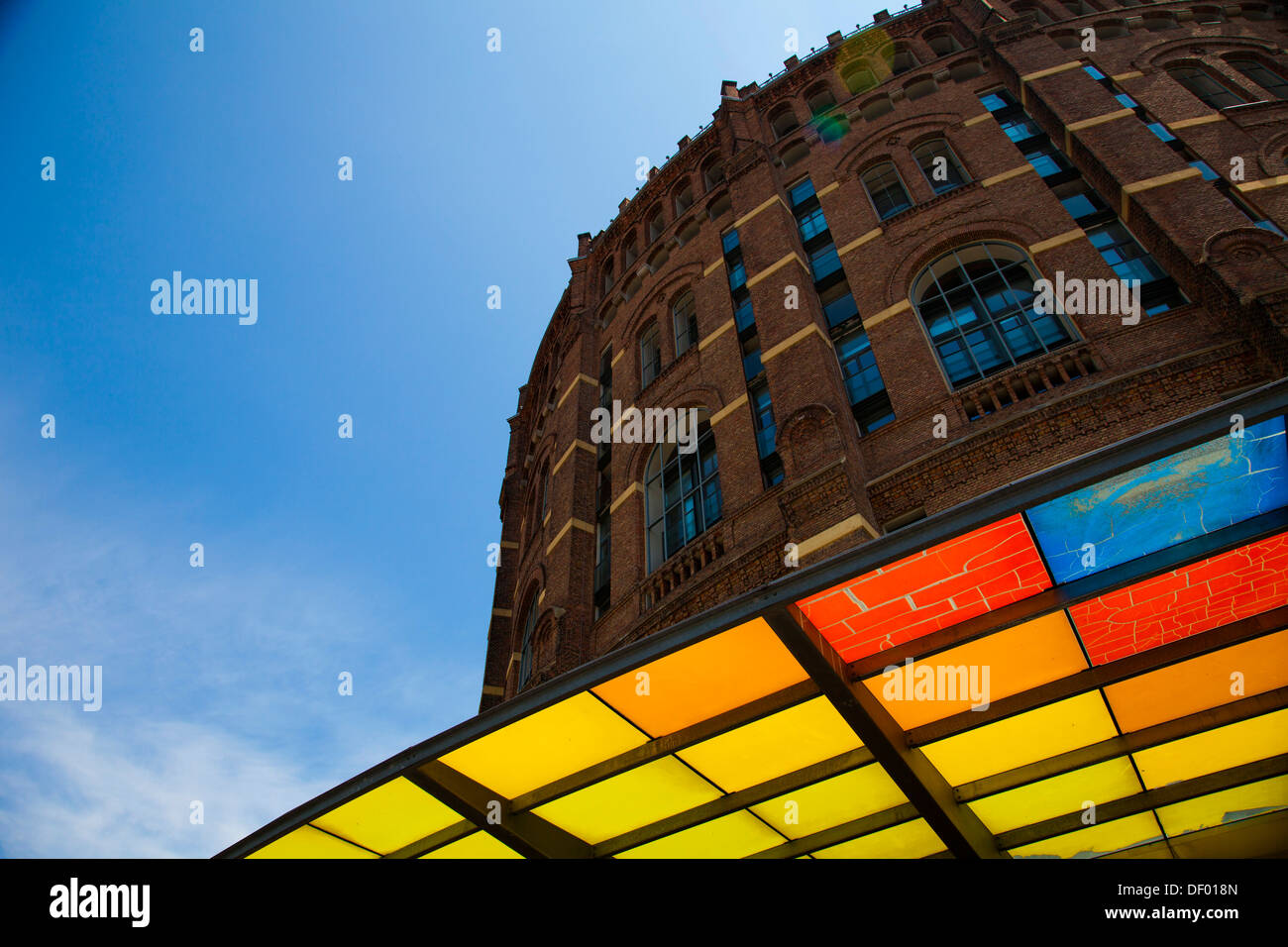 Gasometer detail hi-res stock photography and images - Alamy