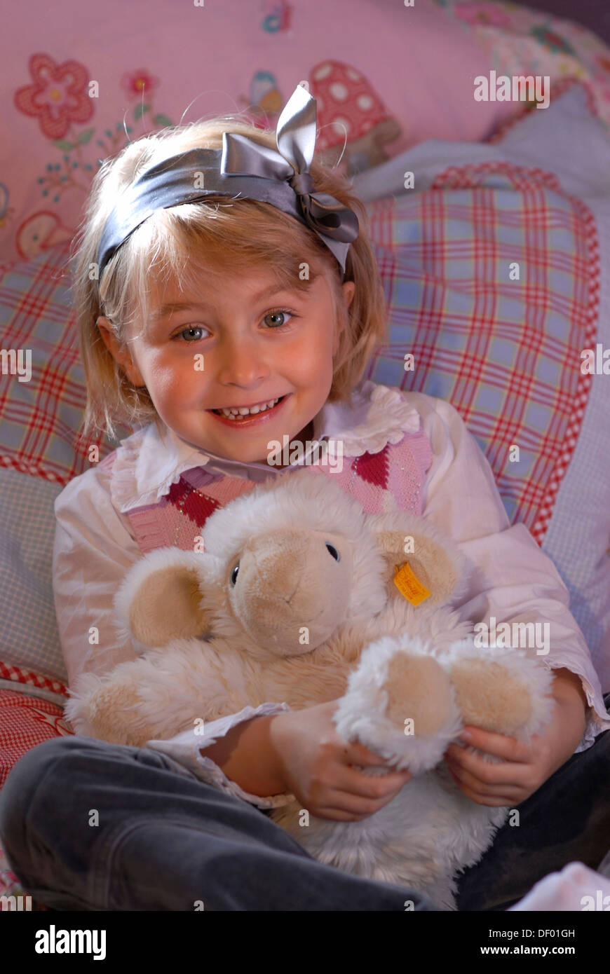 Young women stuffed animals hi-res stock photography and images - Alamy