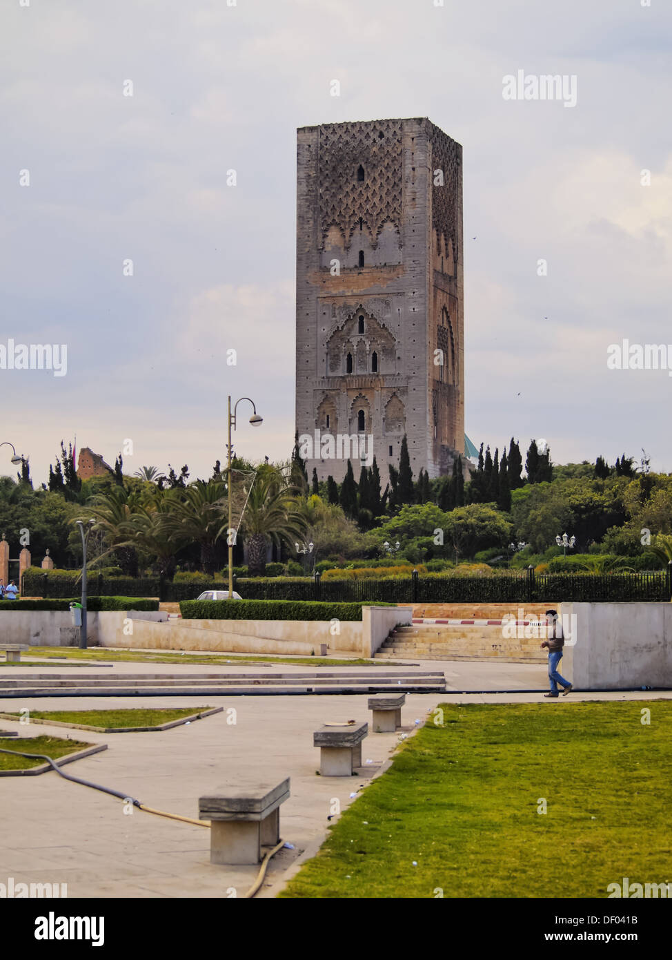 Hassan Tower - minaret of an incomplete mosque in Rabat, Morocco ...