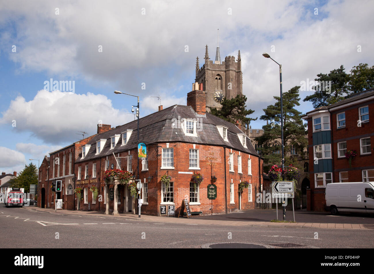 The Castle Hotel in the market town of Devizes, Wiltshire, England, UK ...