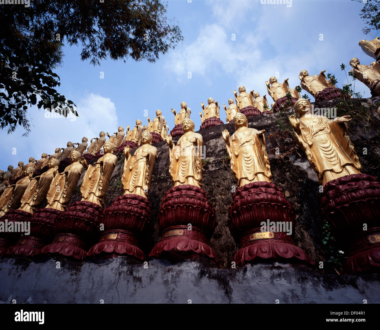 Light of buddha mountain hi-res stock photography and images - Alamy