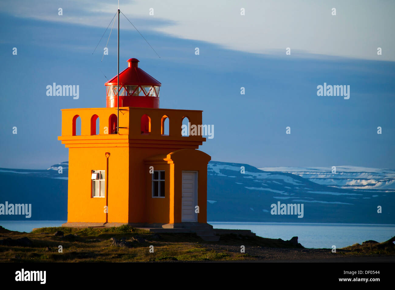 Iceland lighthouses hi-res stock photography and images - Alamy