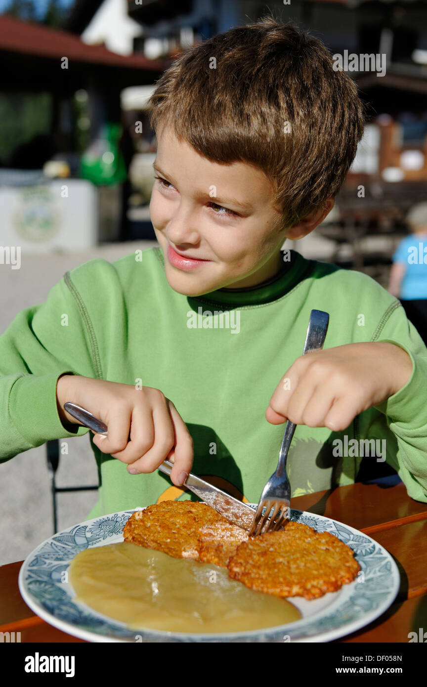 Hash browns hi-res stock photography and images - Alamy