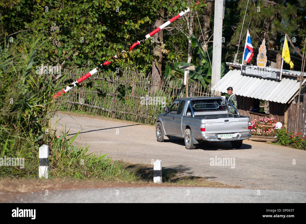 Policeman, police control, SUV or pick-up truck at the police control ...