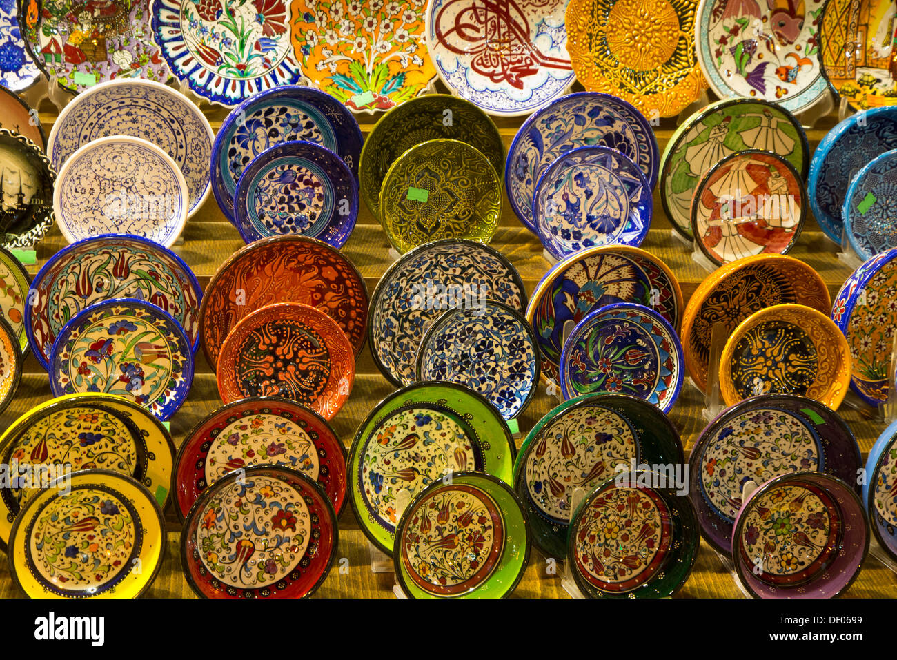 Items for sale in Spice Market, Istanbul, Turkey Stock Photo - Alamy
