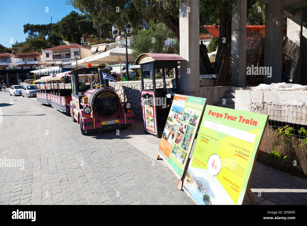 Tour tourist town hi-res stock photography and images - Alamy