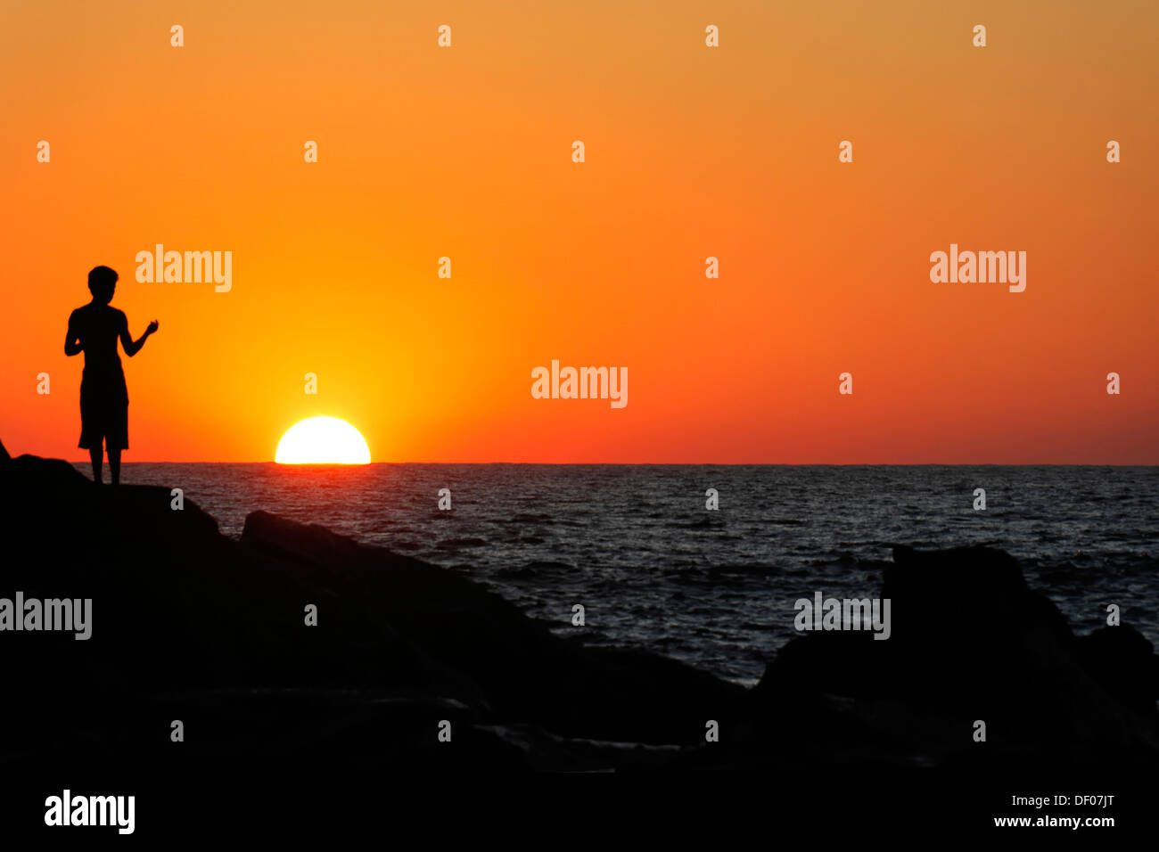 Single person silhouette hi-res stock photography and images - Alamy