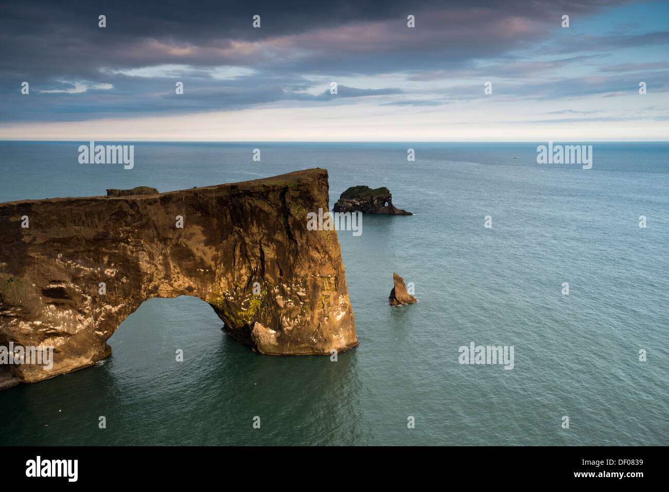 Rock arch, Dyrhólaey peninsula near Vik í Mýrdal, South Coast, Iceland ...