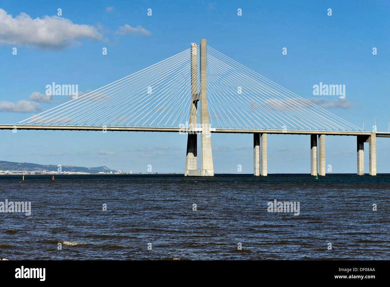 Vasco da Gama Bridge, Ponte Vasco da Gama bridge, 17.2 km, construction ...
