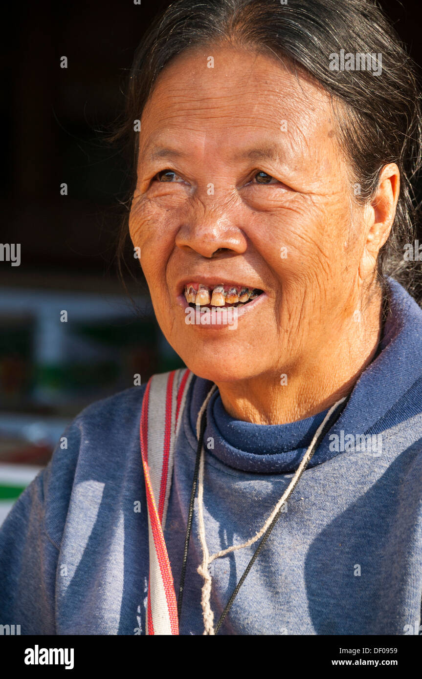 Lisu woman, portrait, Hill Tribe people, Lisu people, an ethnic ...