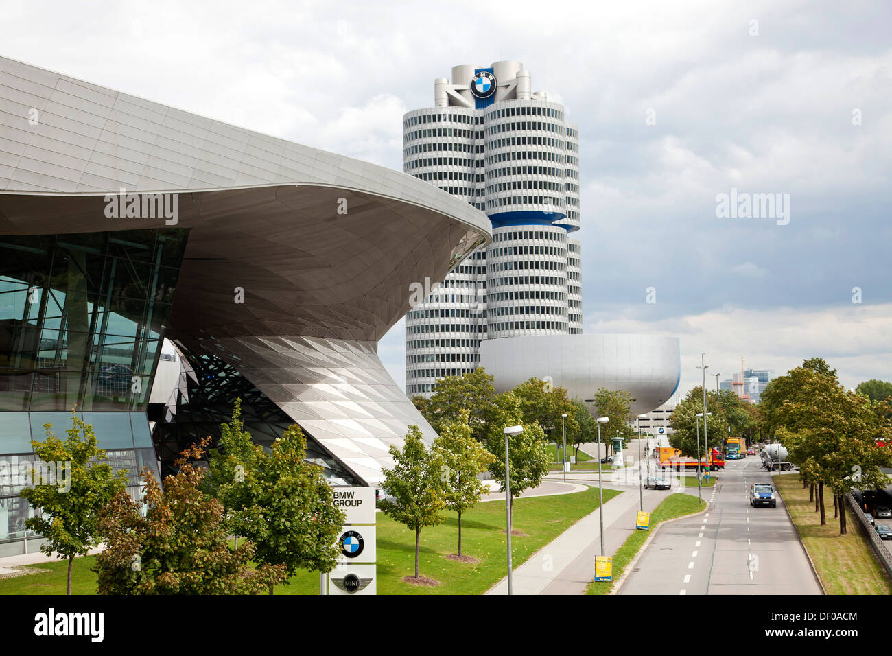 Bmw gebaeude hi-res stock photography and images - Alamy