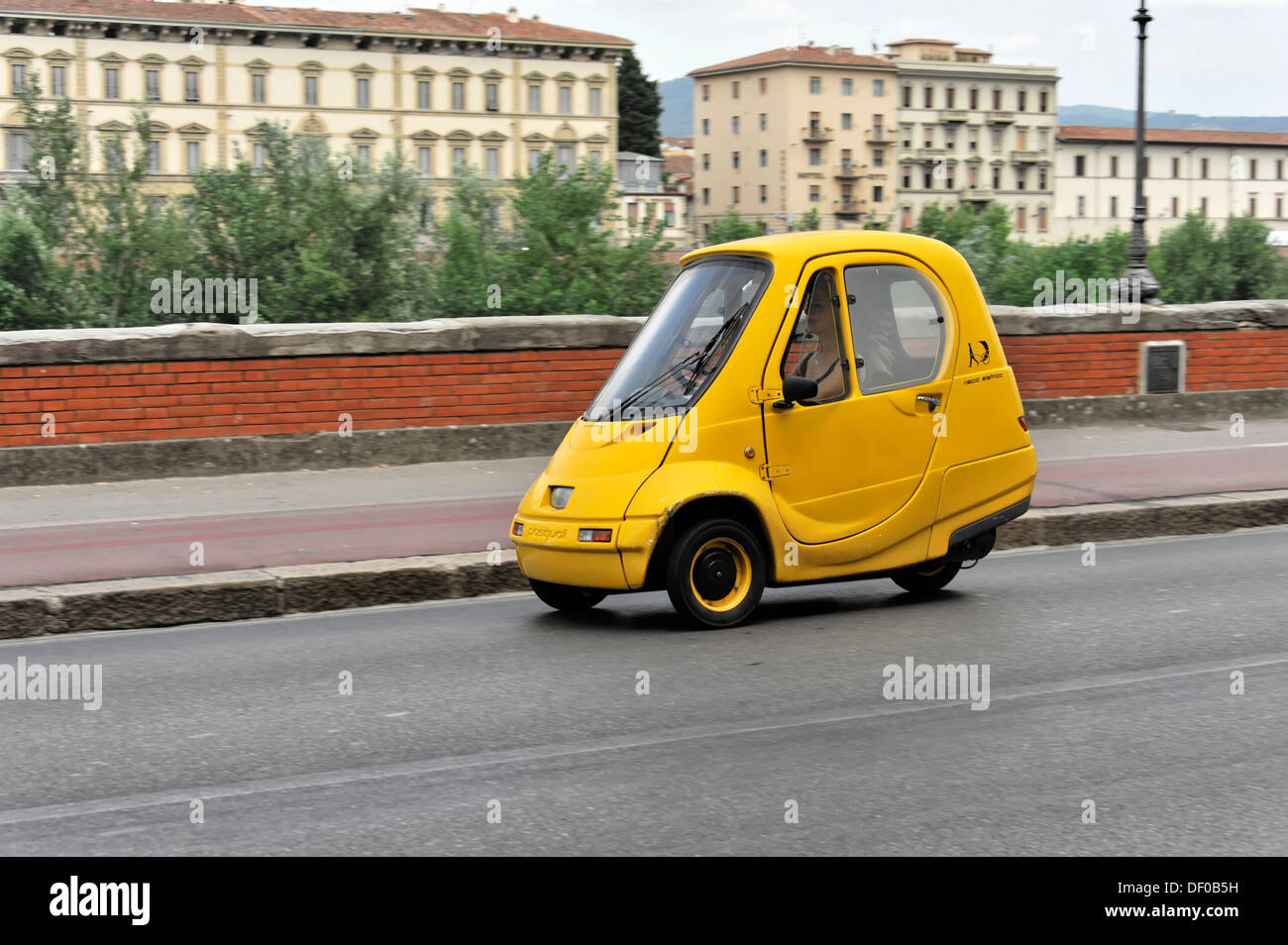 Pasquali, Riscio elettrico, an electric car, small car, Florence ...