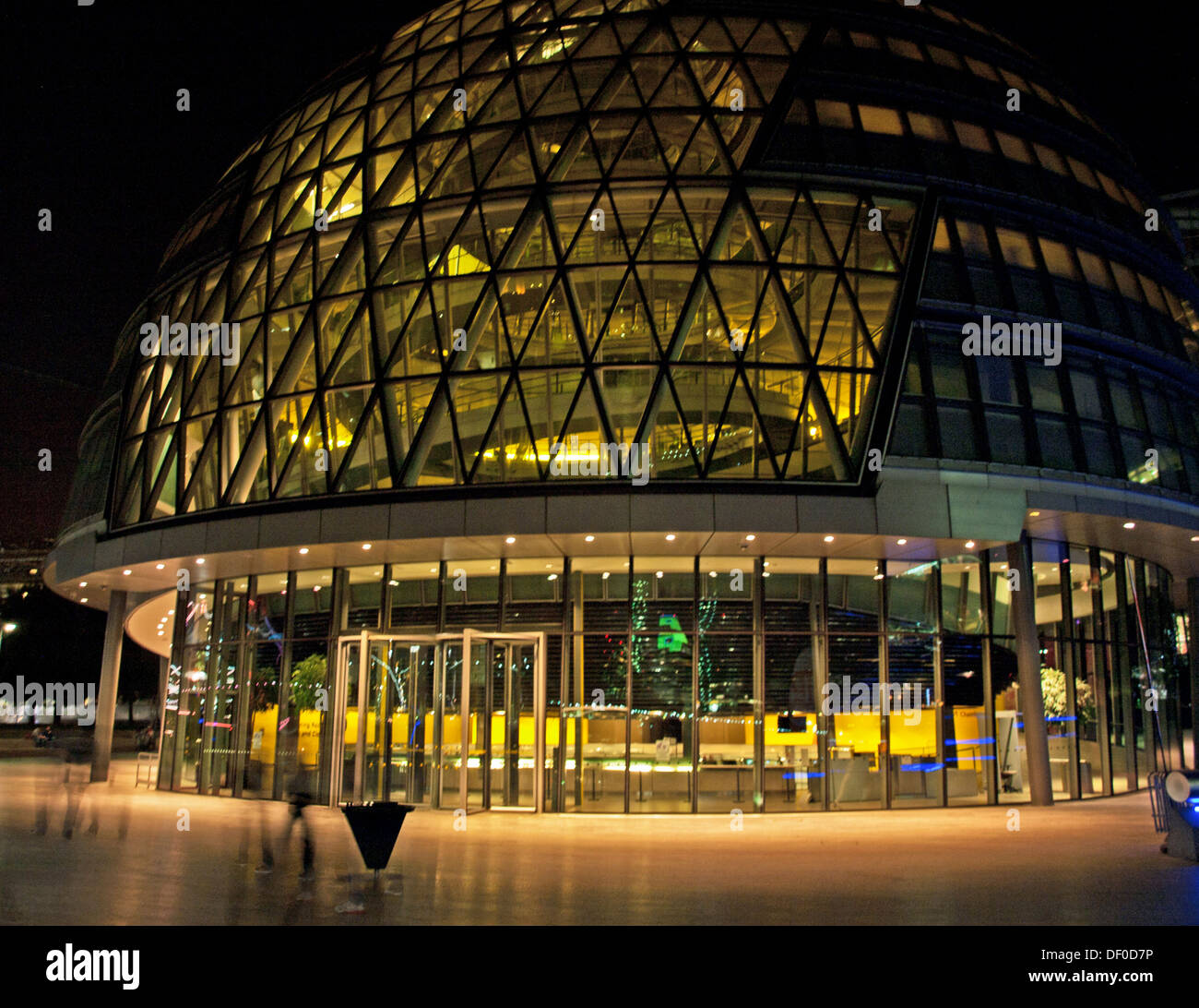 View of City Hall, the headquarters of the Greater London Authority ...