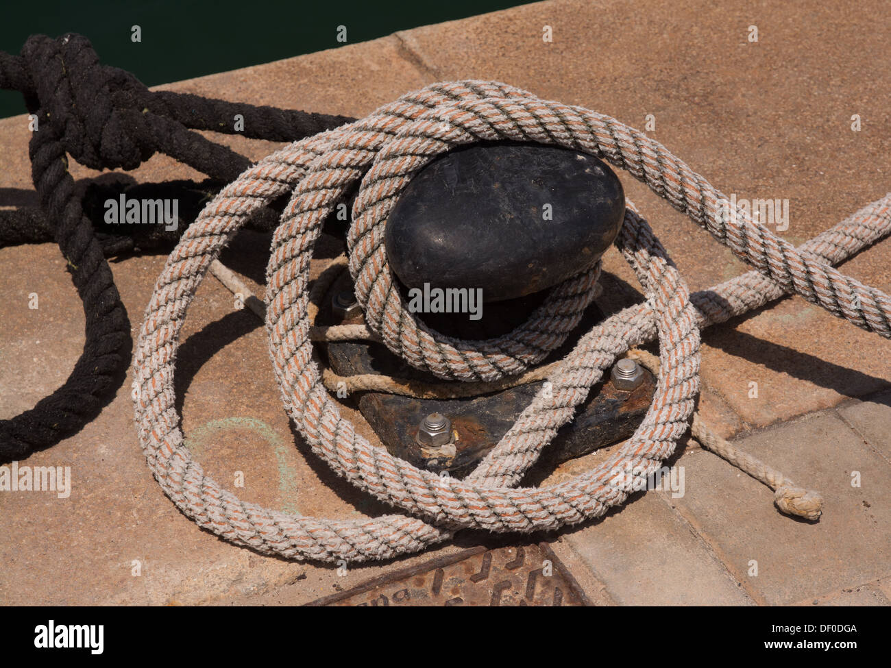 Mooring equipment hi-res stock photography and images - Alamy